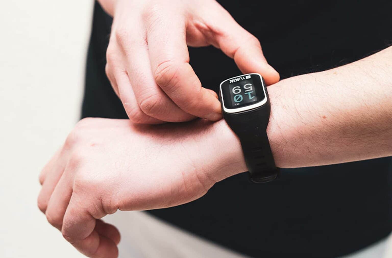 YuKik One : une smartwatch pour les fans de football