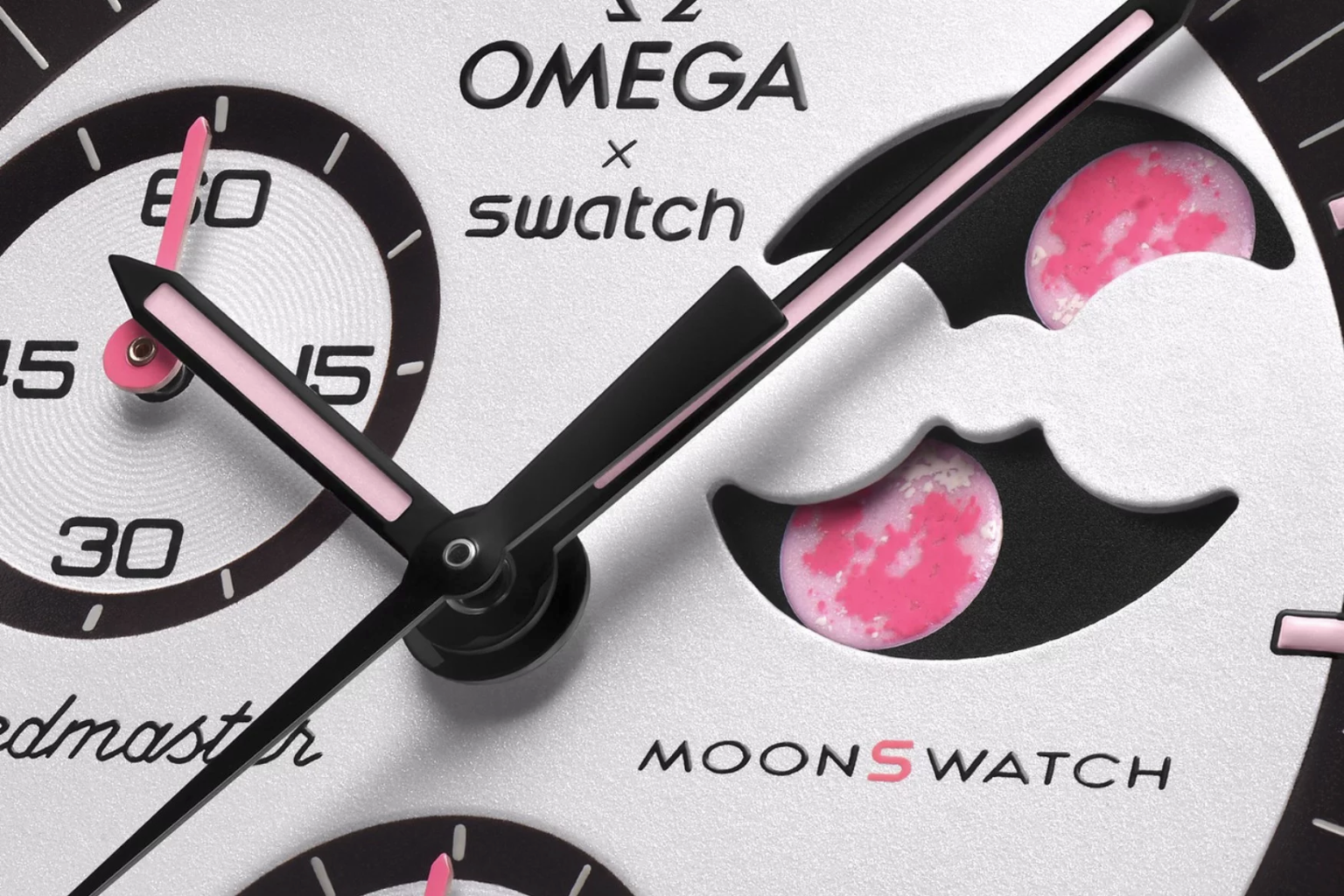 Mission To The Pink Moonphase : une MoonSwatch toute rose