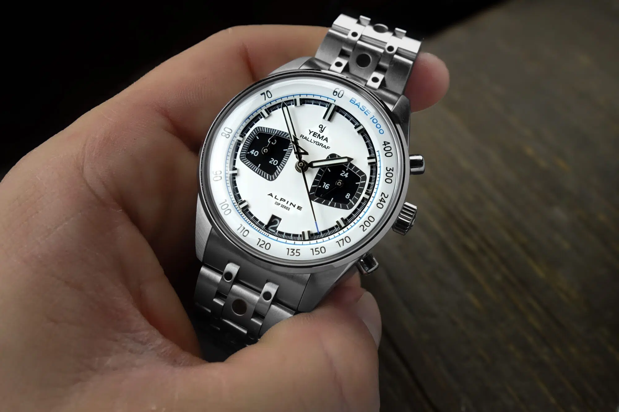 Yema Rallygraf Alpine Cup Series : un chrono méca-quartz ou manuel pour ...